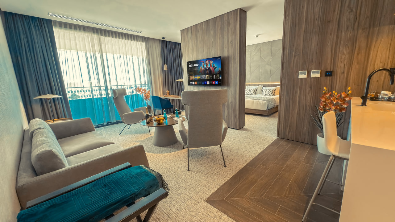 EBREAZE HOTEL